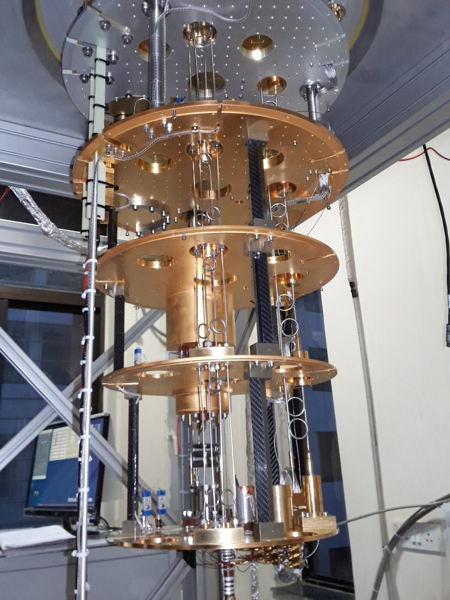 Quantum Transport Lab